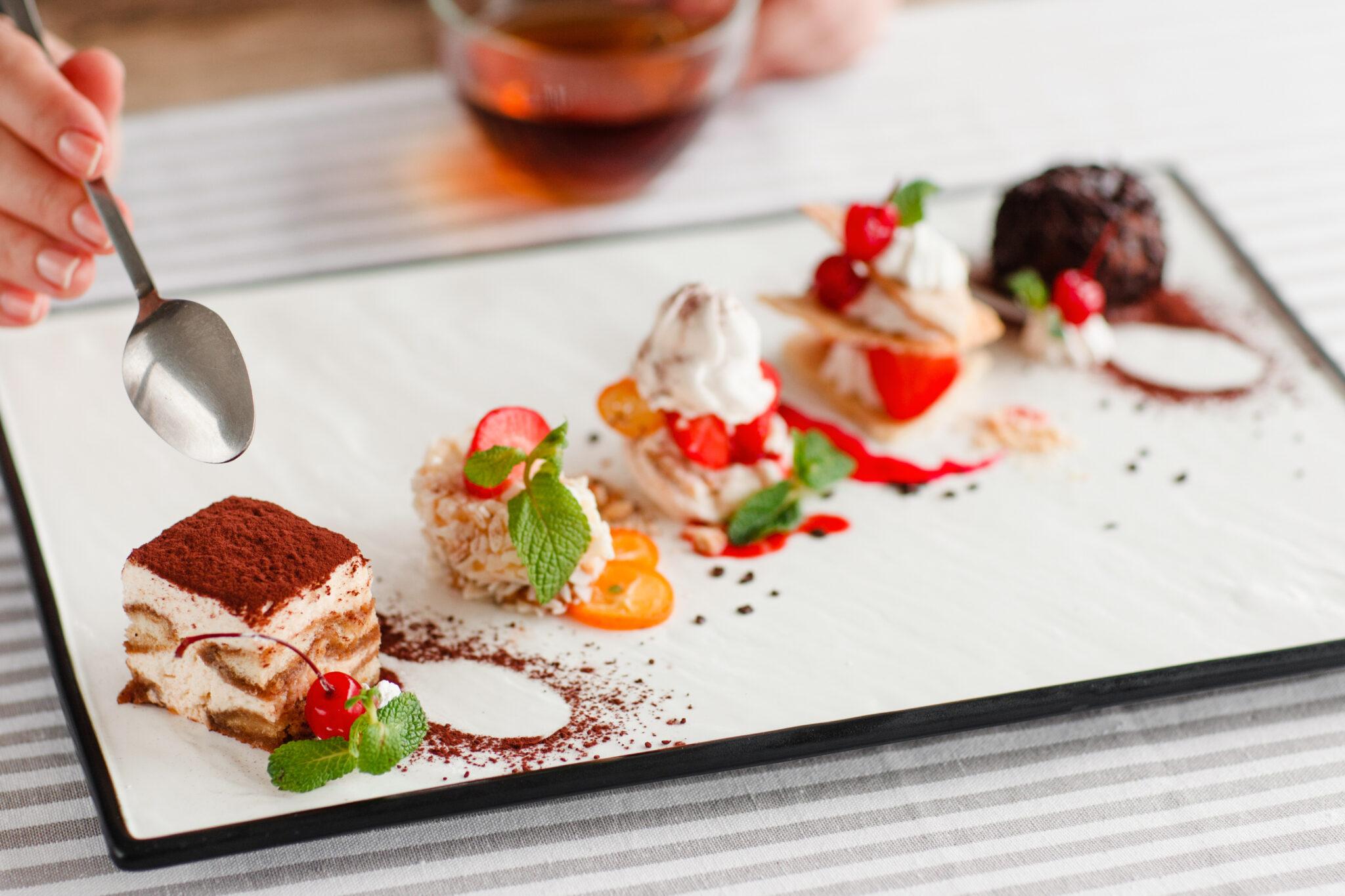 Nejlepší jednoduché zákusky na oslavu a luxusní rychlé zákusky ...